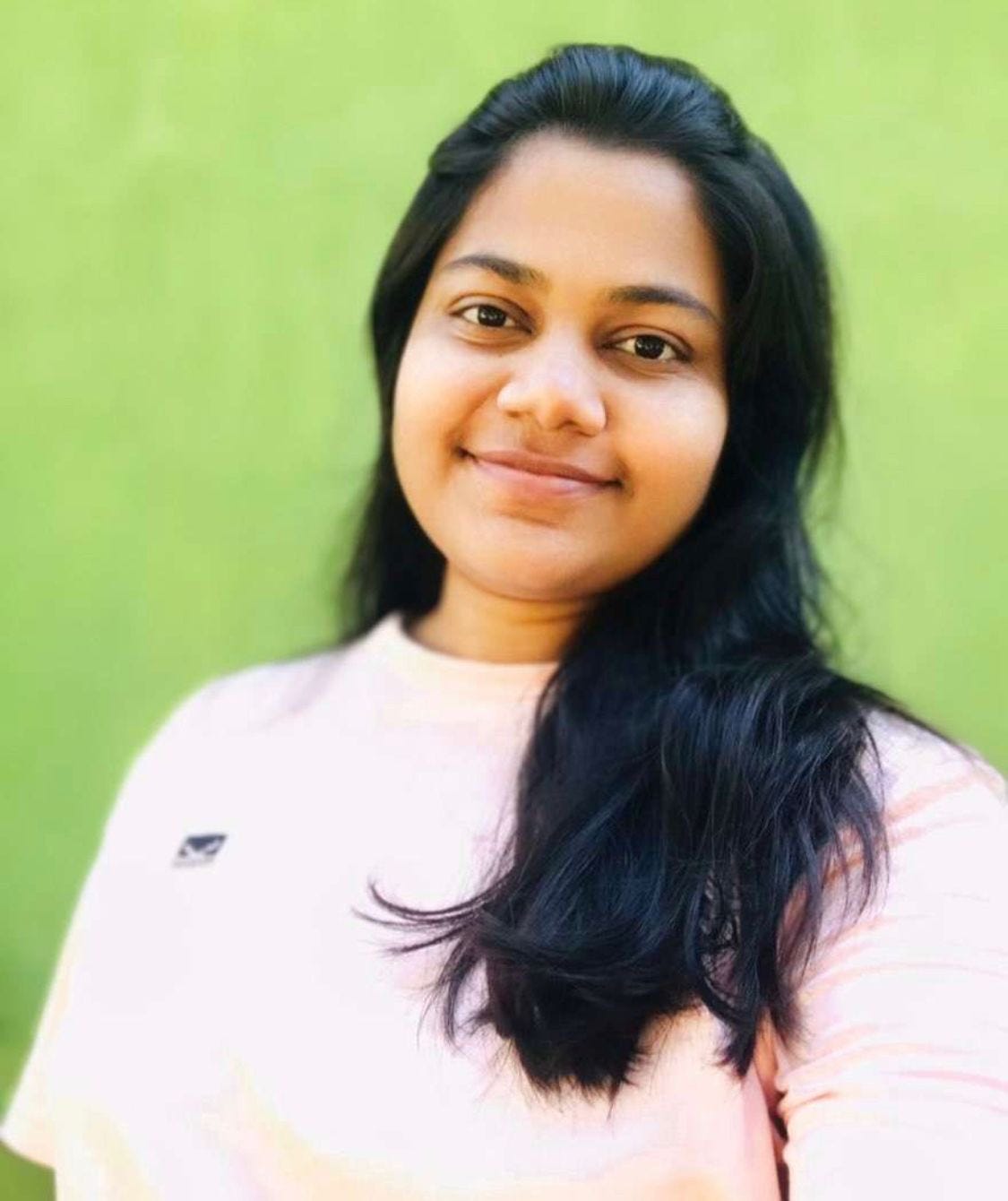Ishini Jayawardhane – Medium