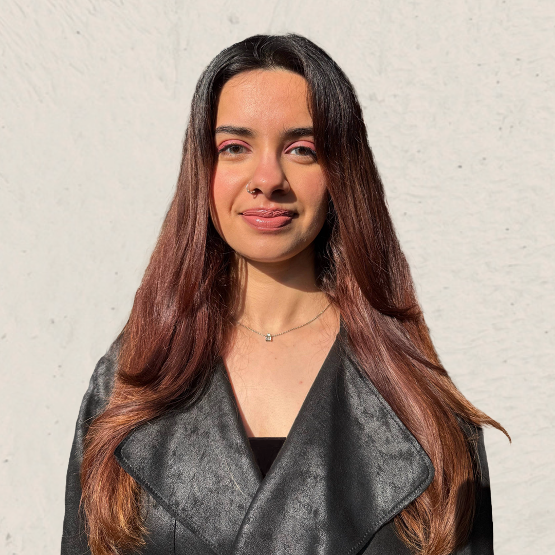 Anushka Suji – Medium