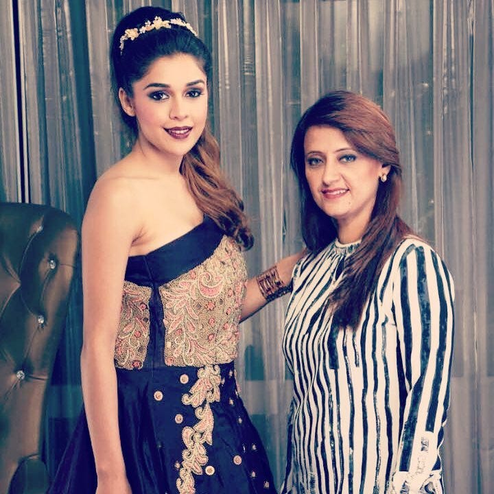Pooja Goel’s Khoobsurat – Medium