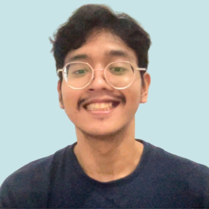 Lareza Wanaghi – Medium