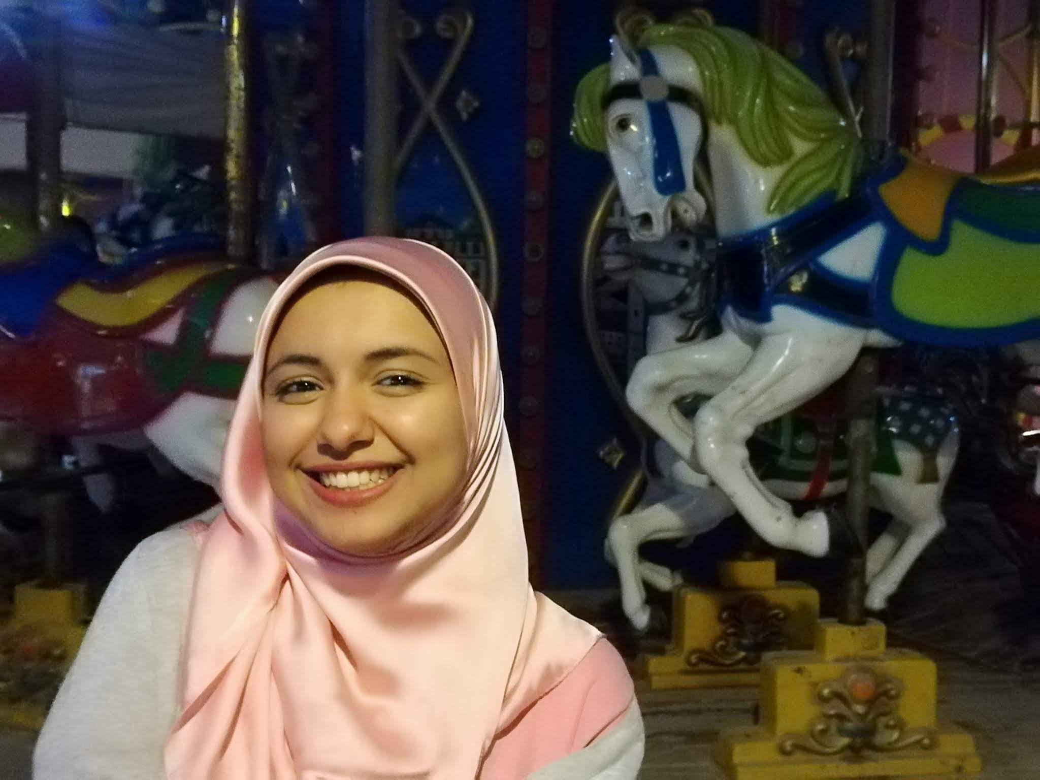Hend Alaa – Medium