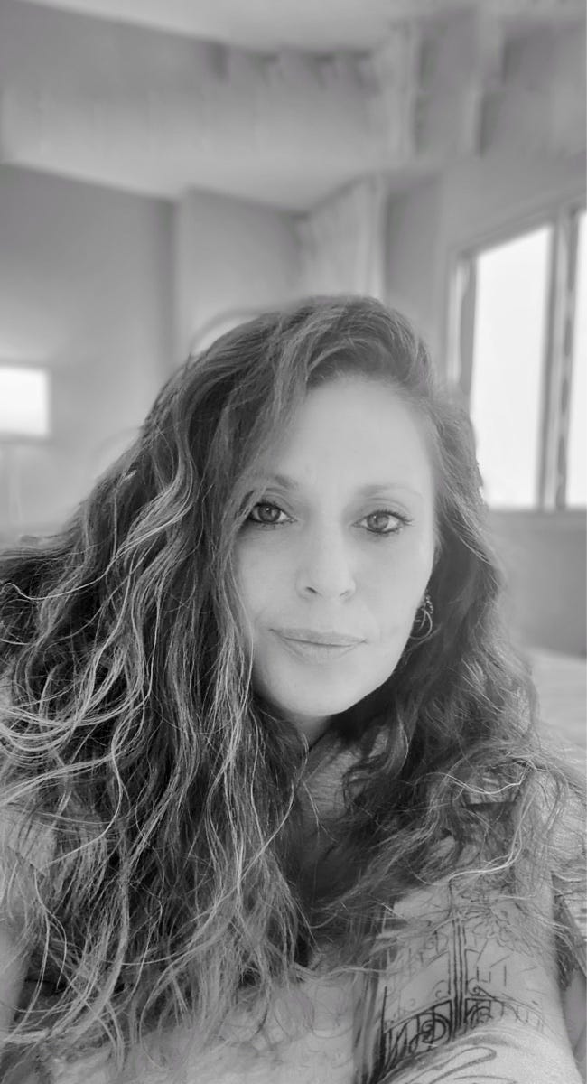 Elonda Fleener – Medium