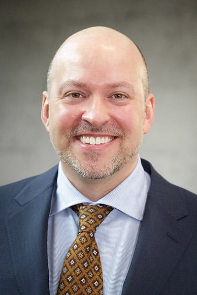Ken Buis – Medium