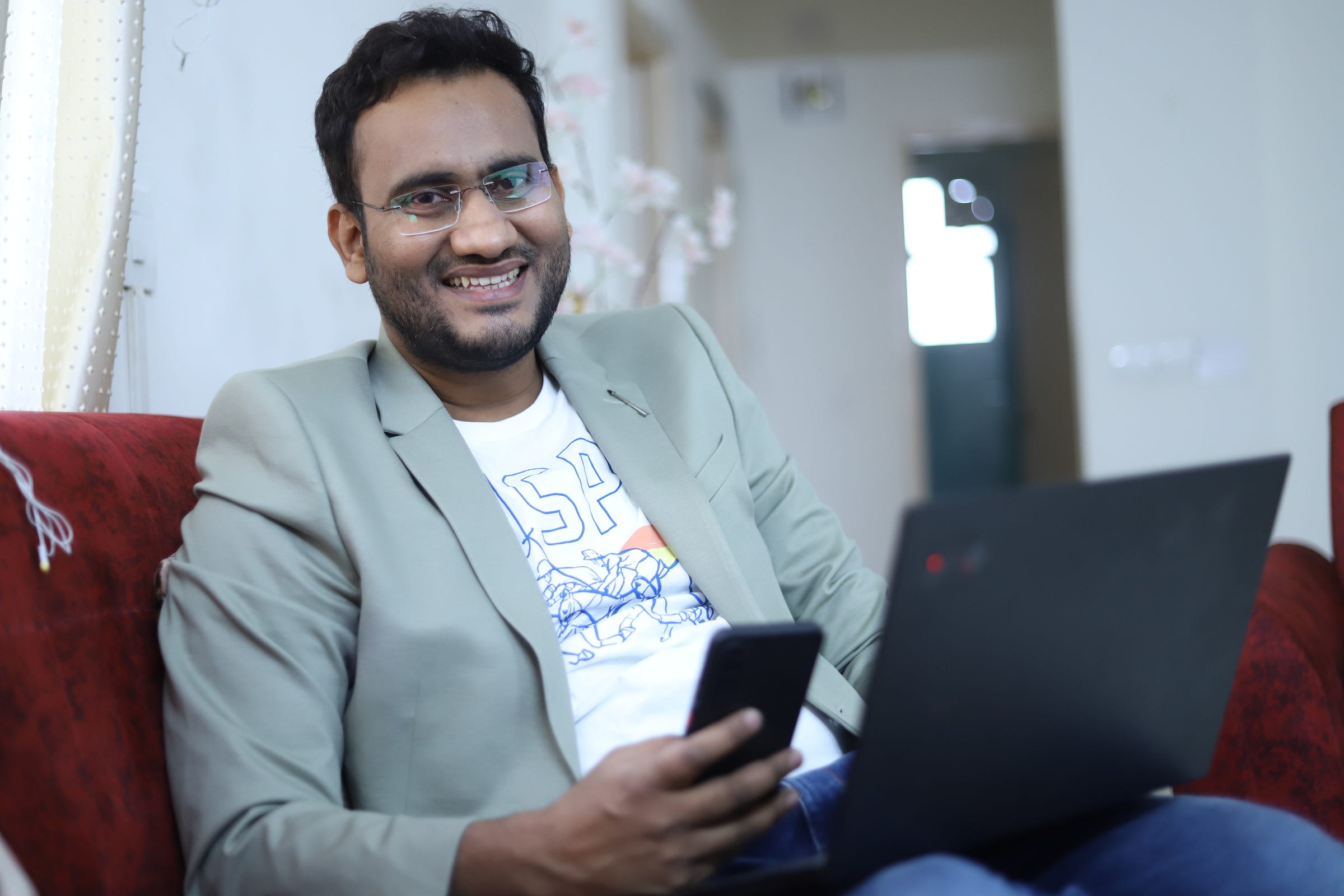 Sumit Saxena – Medium