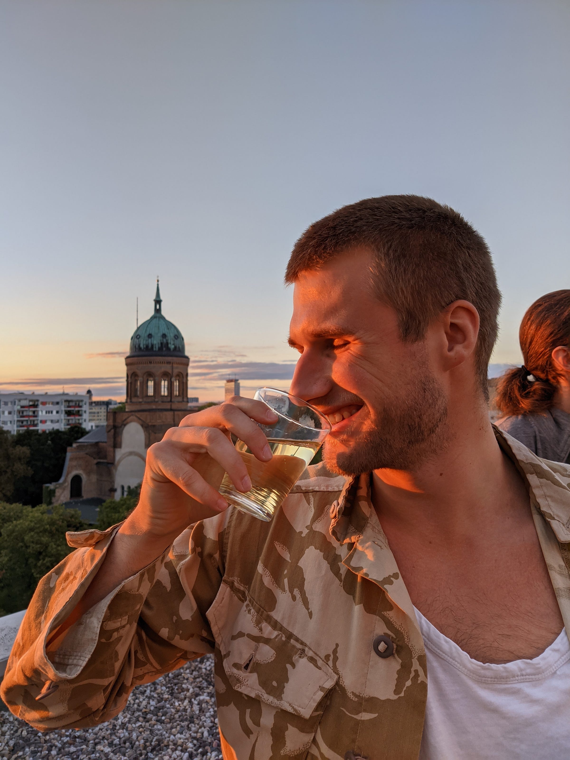 Milan van Heerden – Medium
