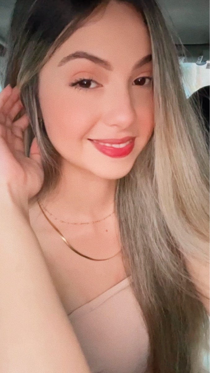 About – Gab Melo – Medium