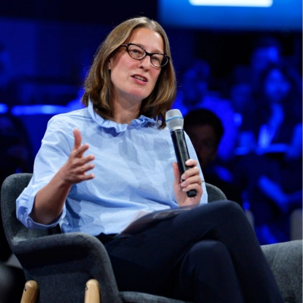 JODI BUTTS – Medium