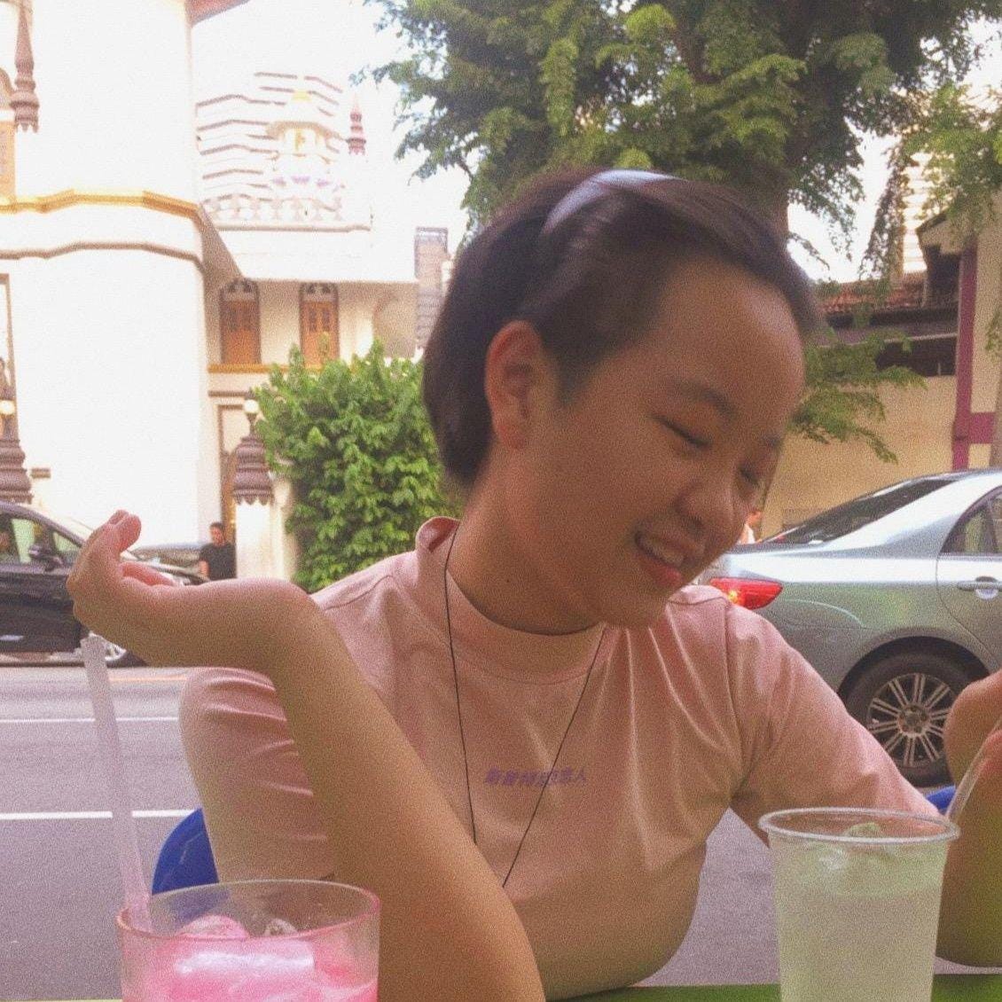 Ying Tong – Medium