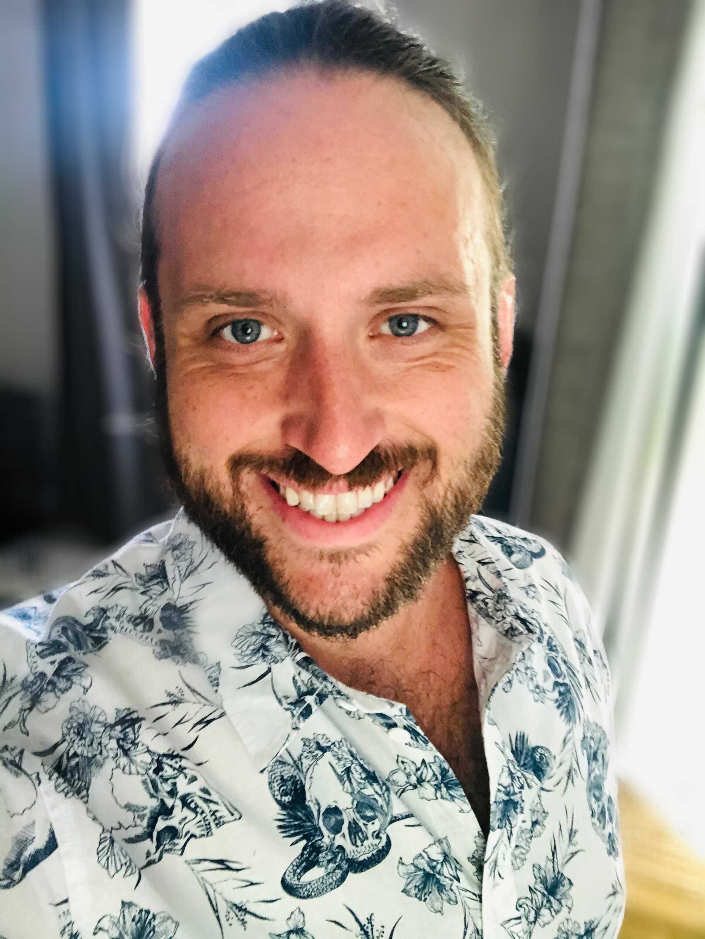 The Nomad Brad – Medium