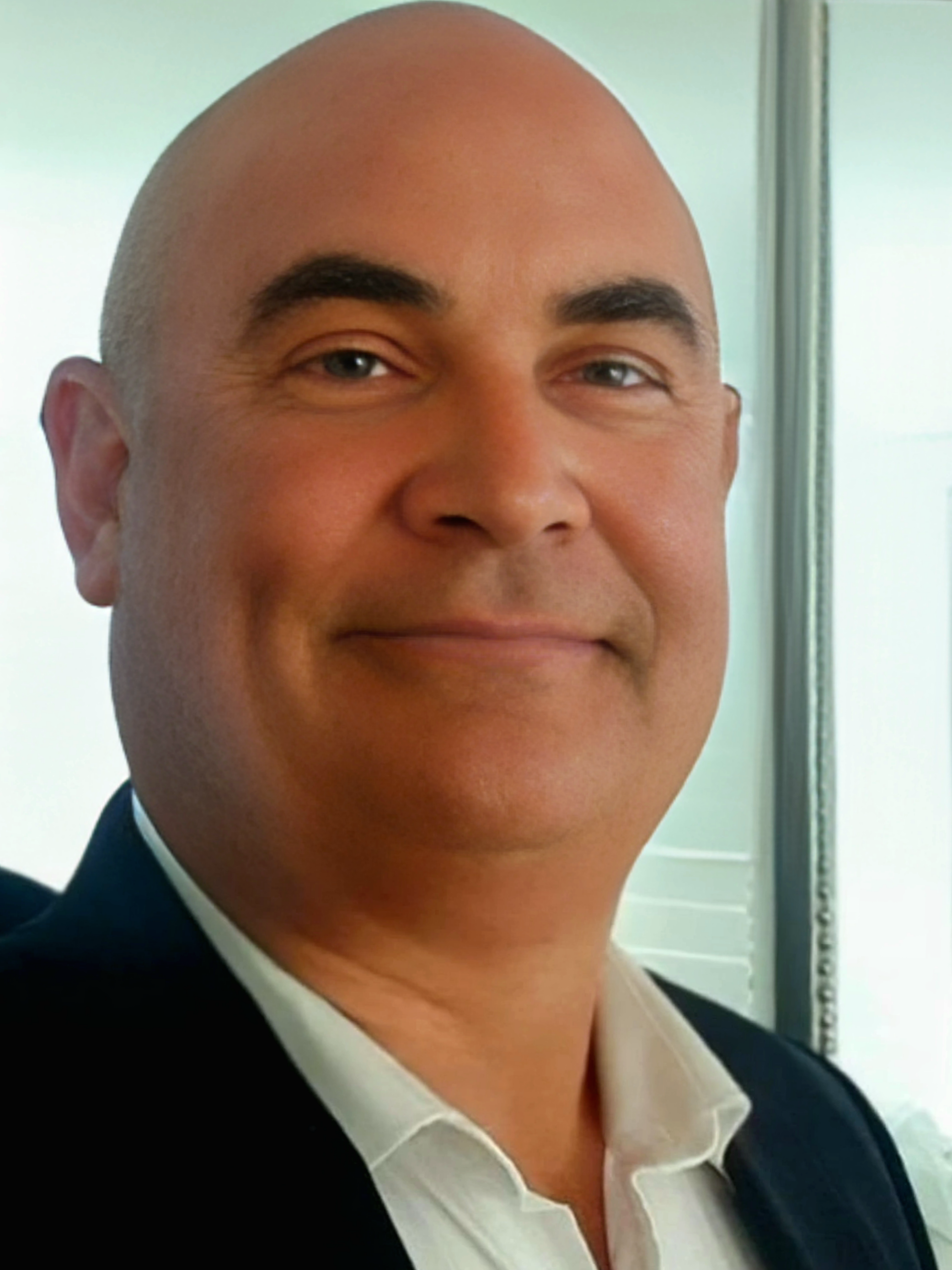 Andrew Small – Medium