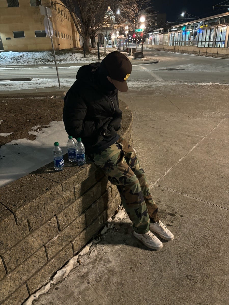 emmett laurent – Medium