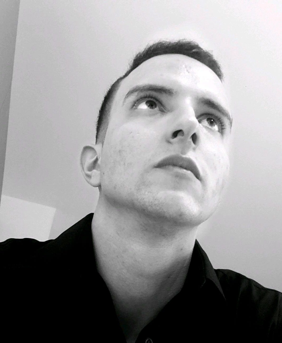 Guilherme Henrique – Medium