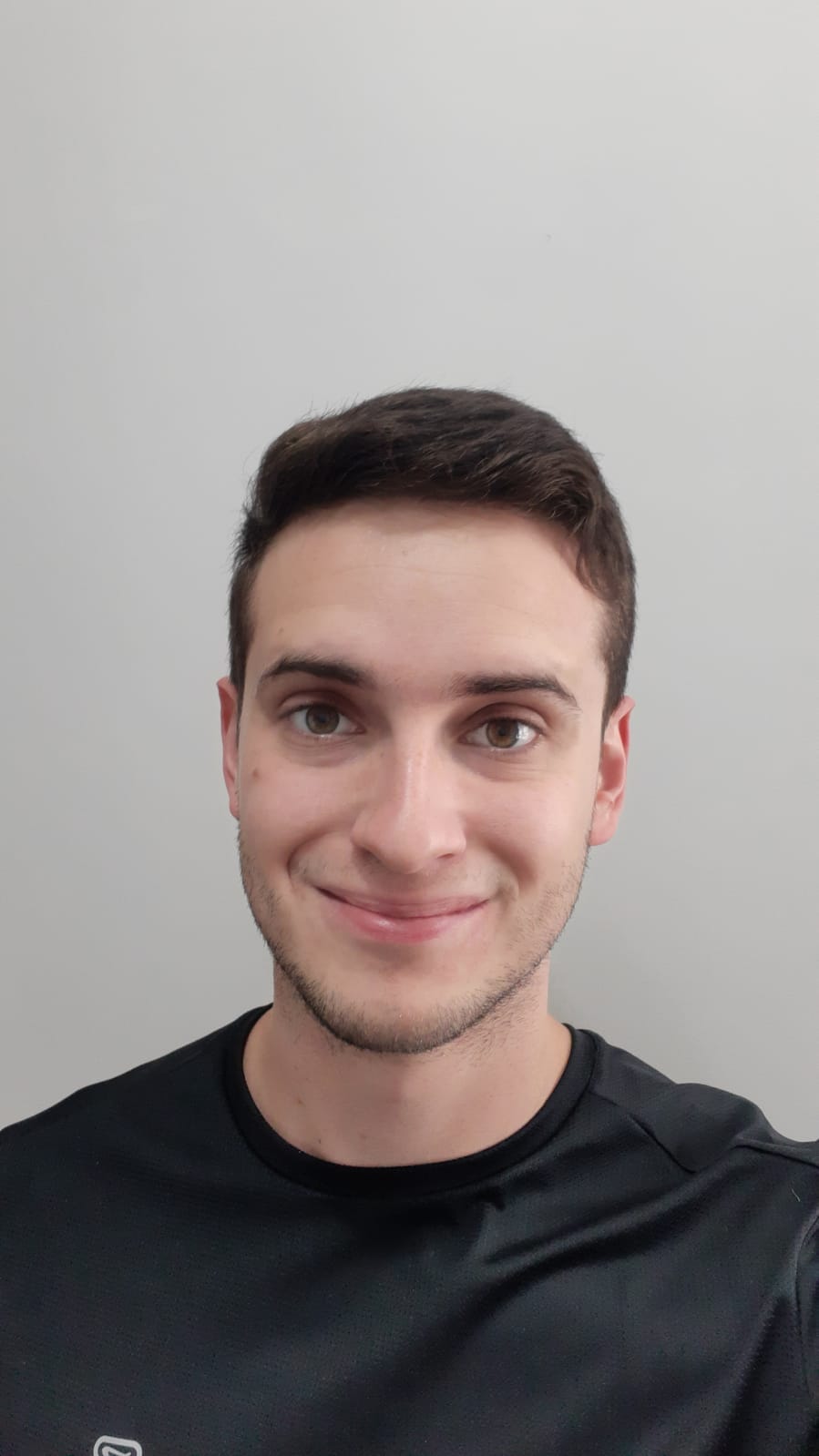 Mateus Moura – Medium