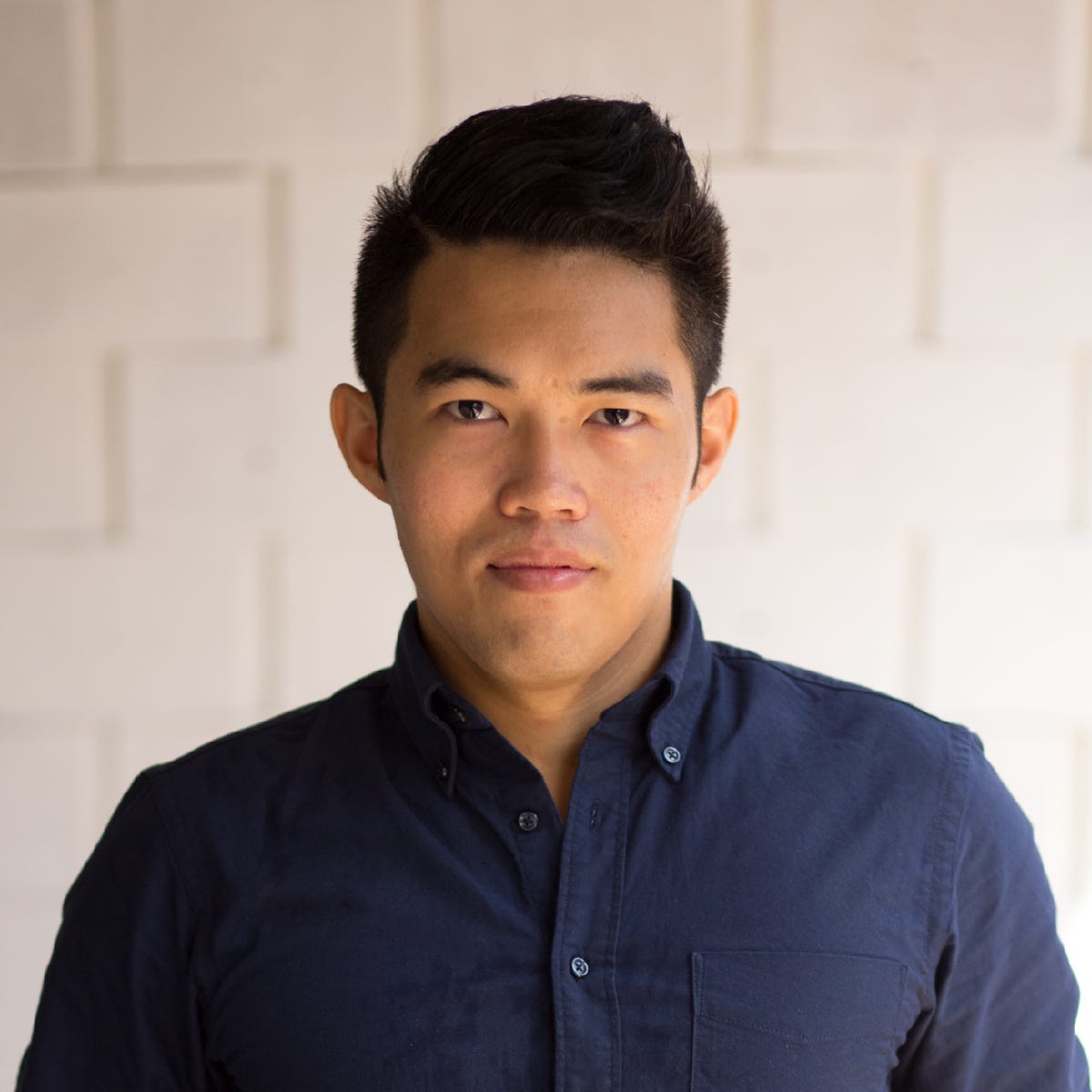 Chris Torregosa – Medium