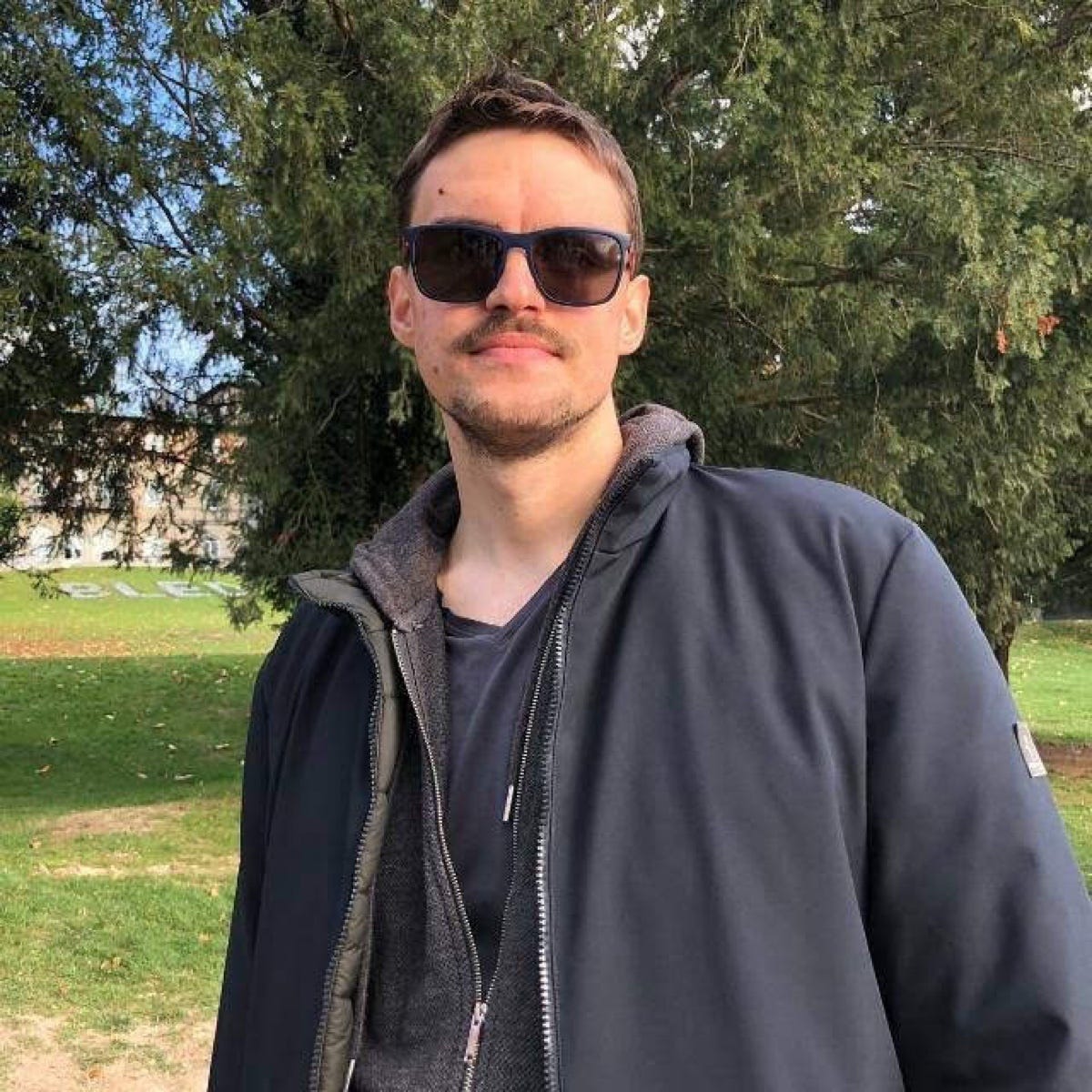 Dusan Ristic – Medium