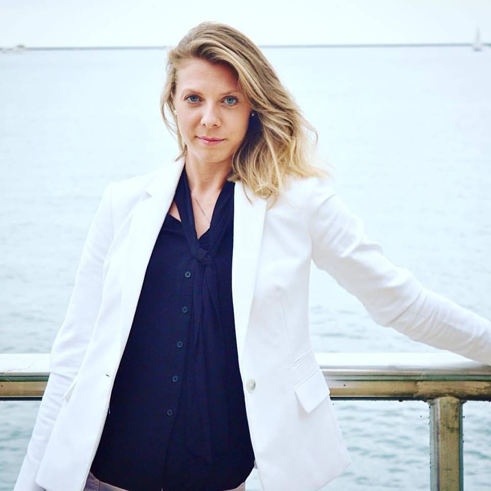 Elizabeth Fonferek – Medium
