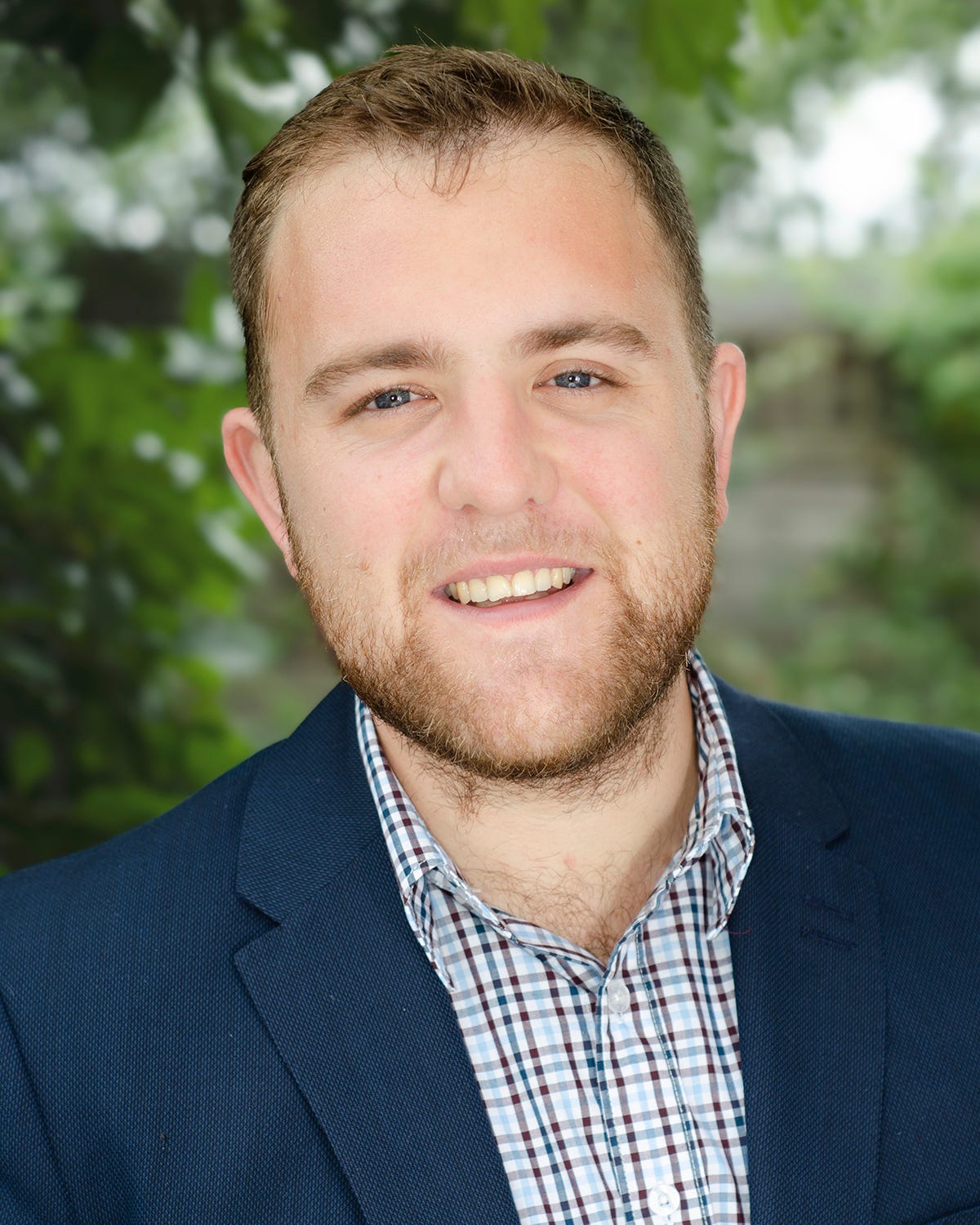 Oliver Deed – Medium