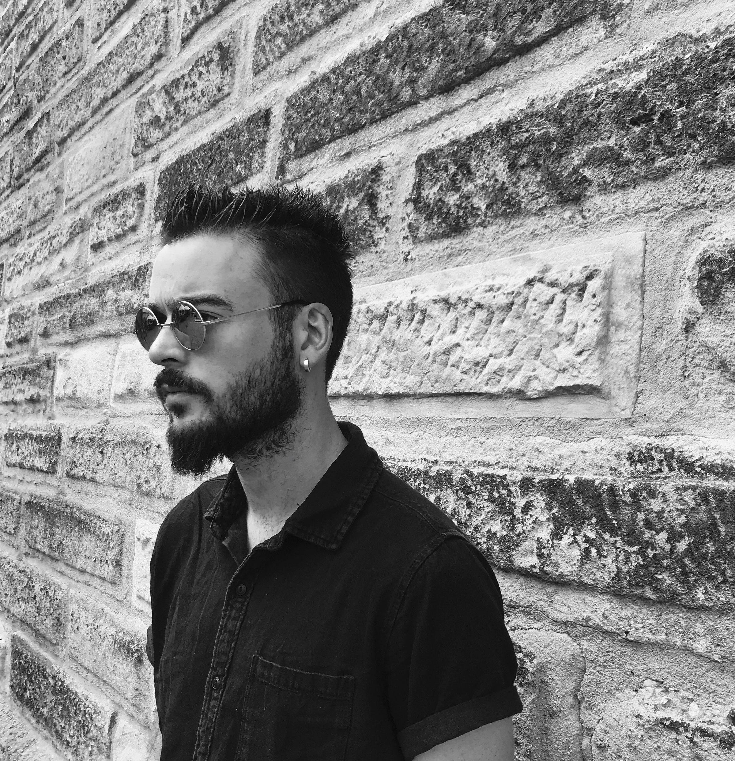 Sam McLean – Medium