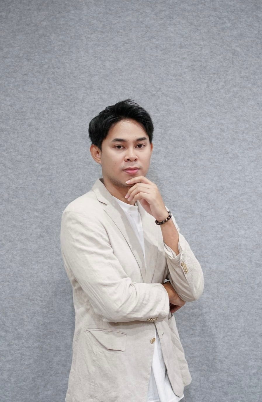 suwat tangwattananuwat – Medium suwat tangwattananuwat – Medium