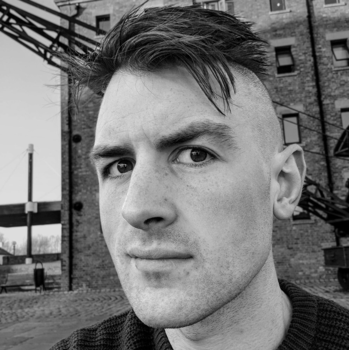 About – Lee Martin – Medium