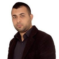 Hamdi Lallahom – Medium