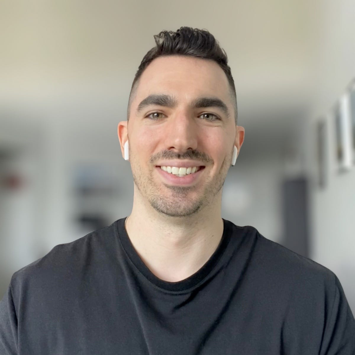 Justin McLaughlin – Medium