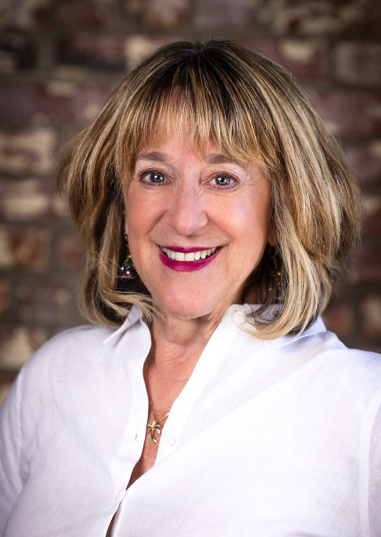 About – Suzie Alexander – Medium