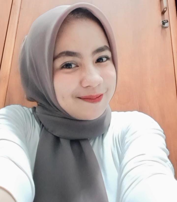 Nadia Fadhilatunnisa – Medium