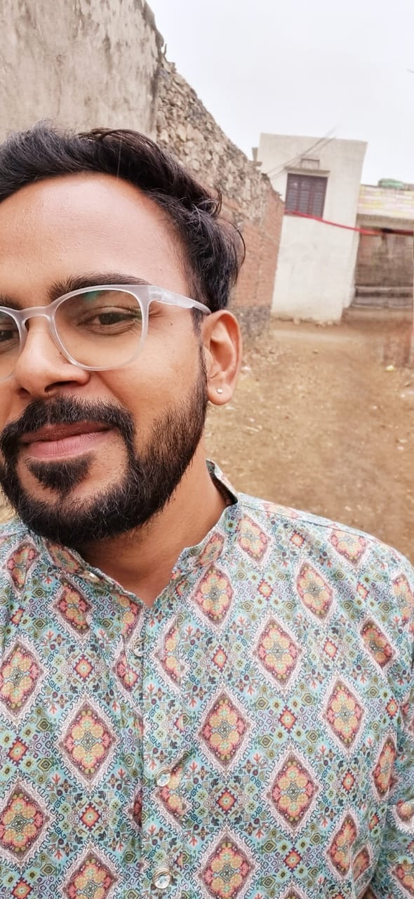 Daksh Vaishnav – Medium