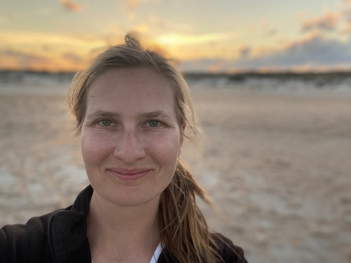 Aryn Young – Medium