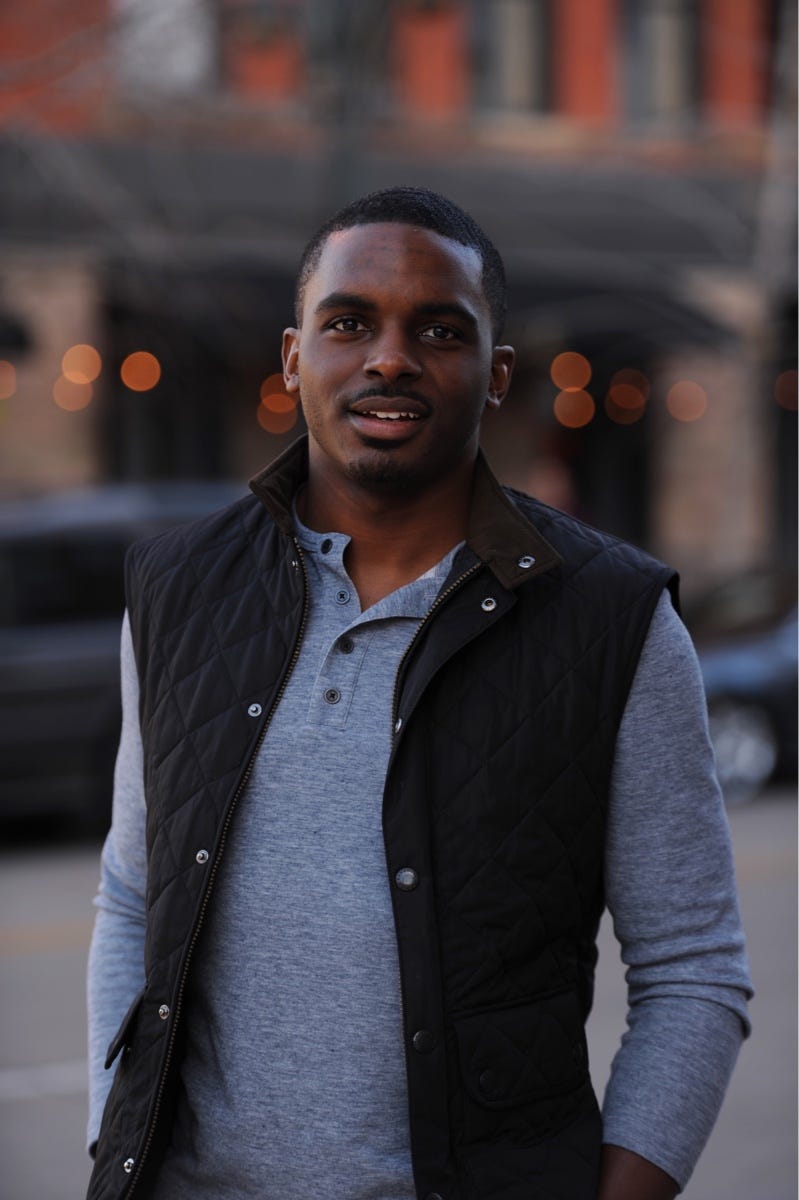 Alexander Deaderick – Medium