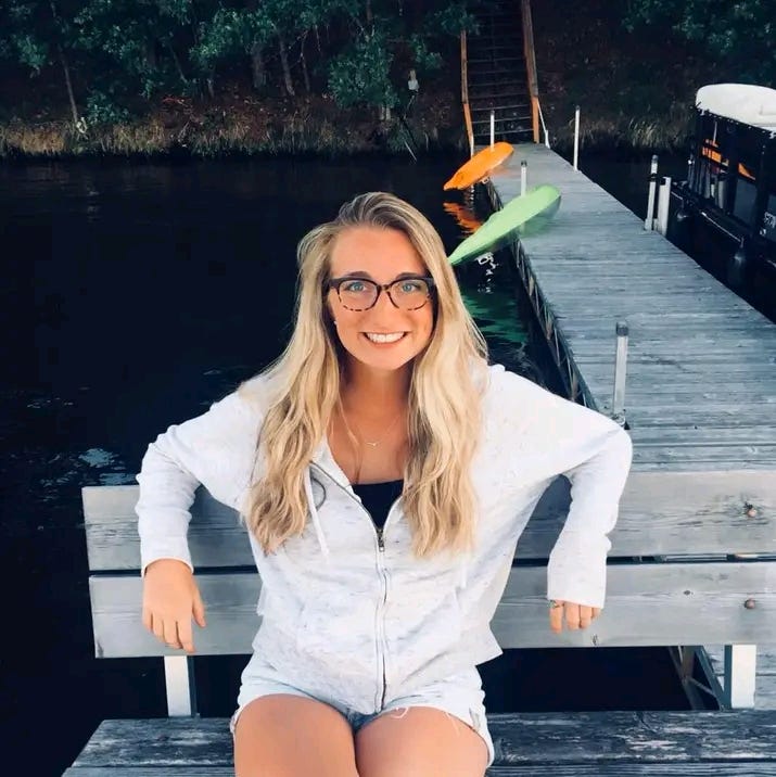 About – Ashley Squires 🇺🇸🚀 – Medium