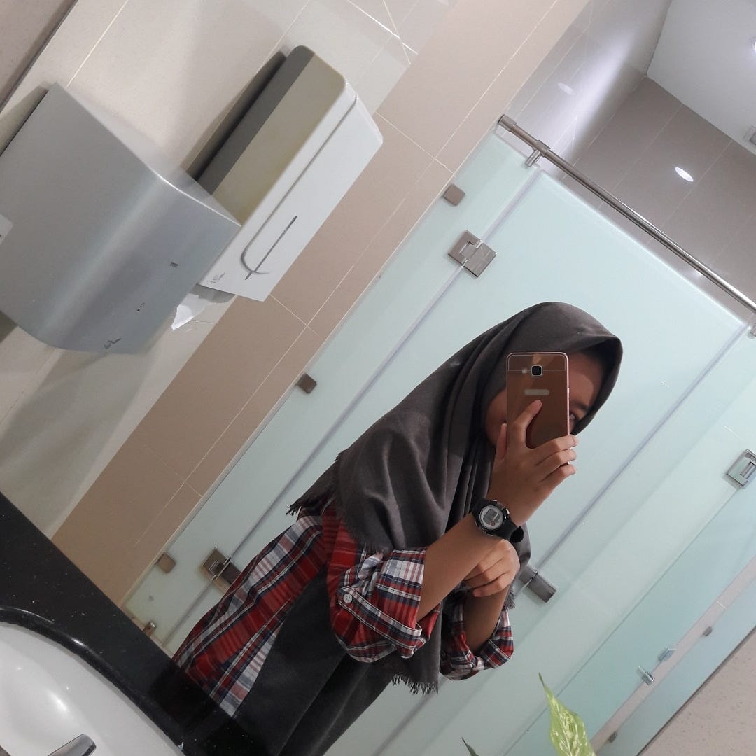 Aulia Azizah – Medium