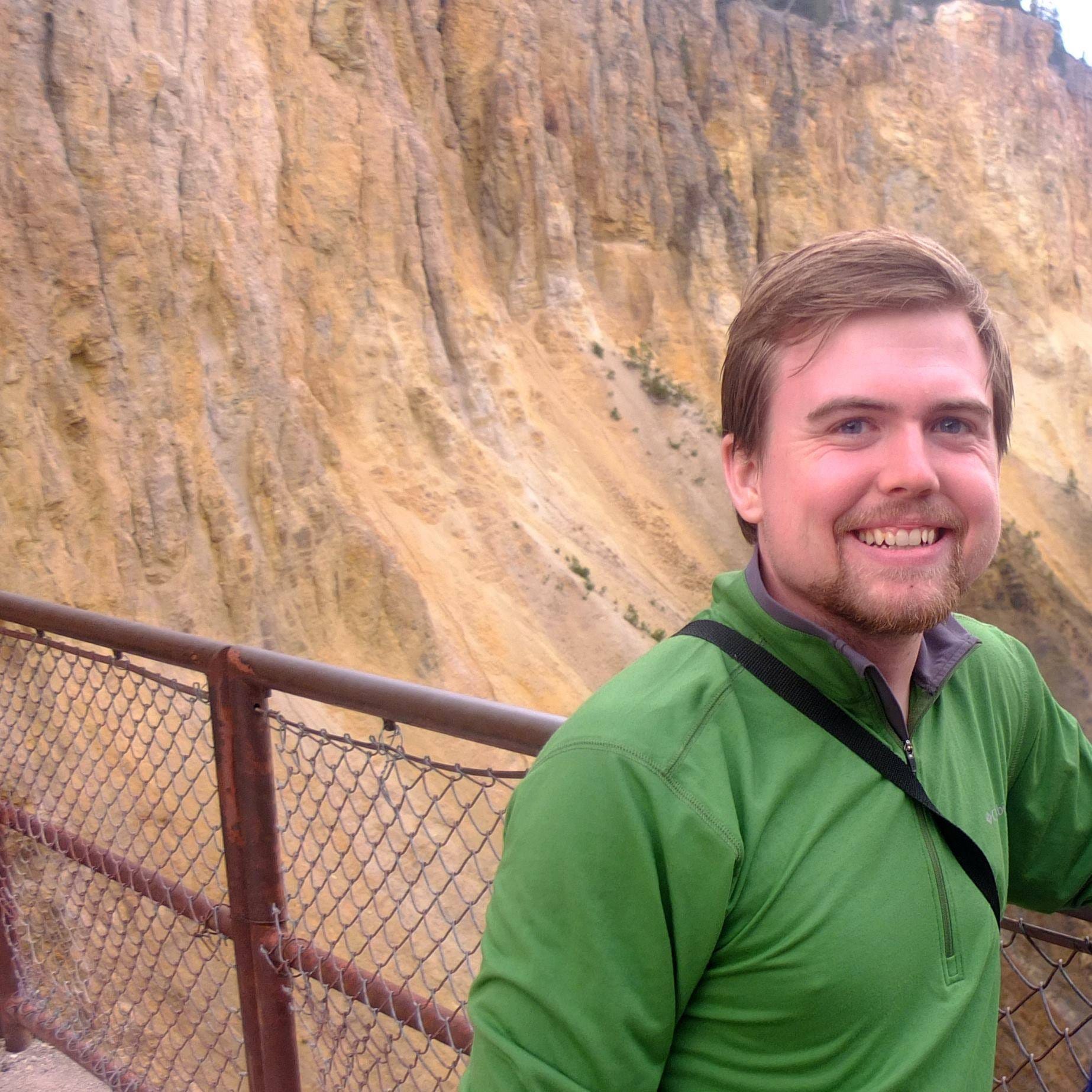 Aaron Cody – Medium