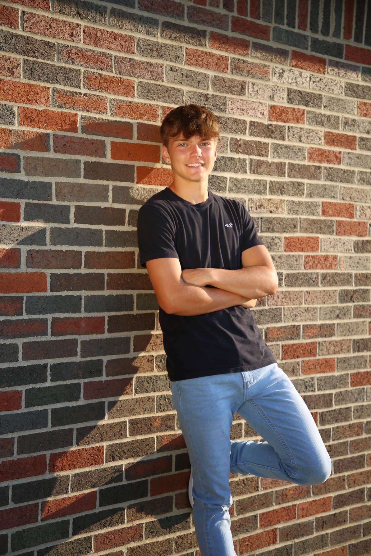 Cole Hargett – Medium