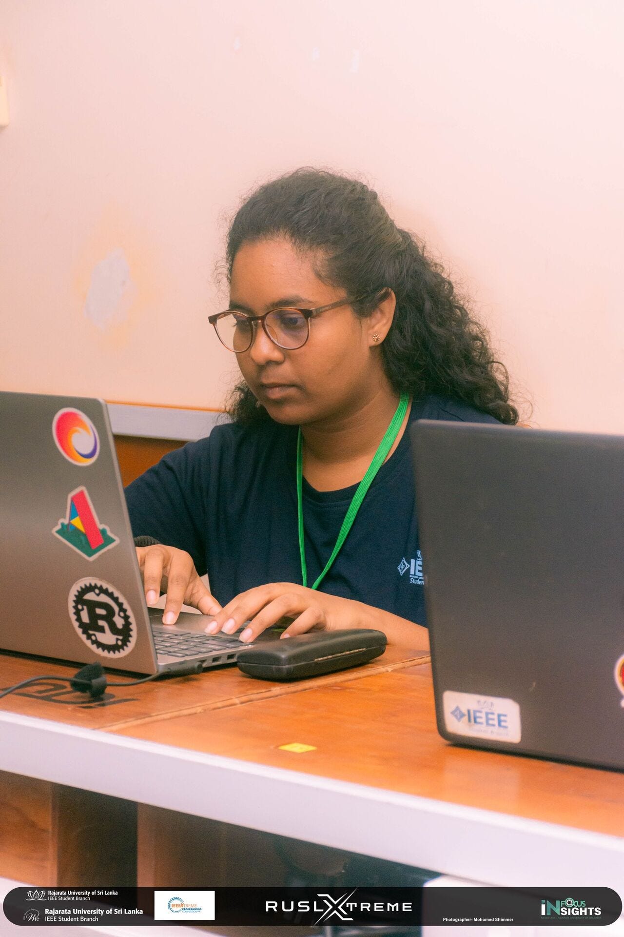 Sandali Sithumani – Medium