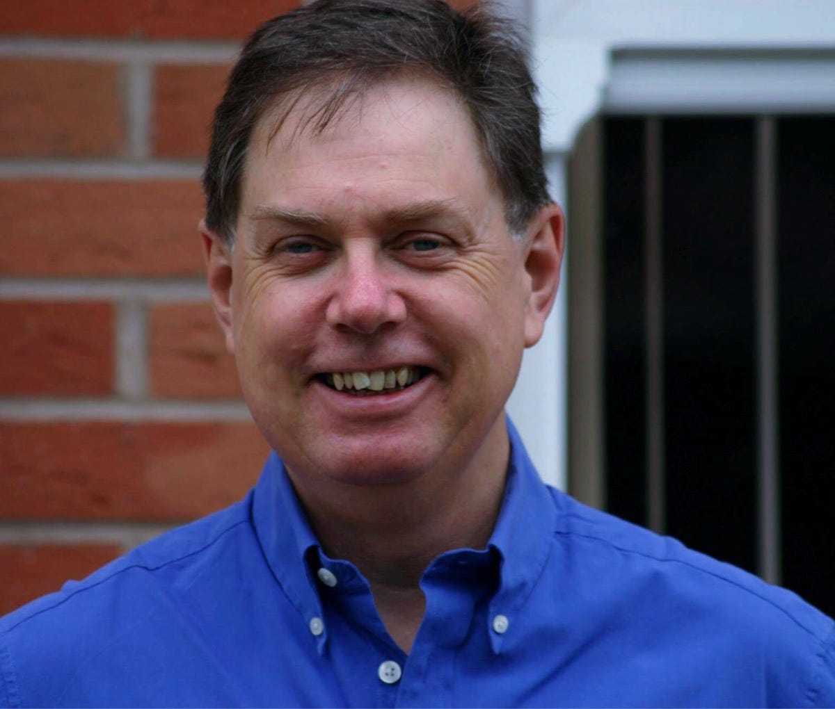 Nigel Thompson – Medium