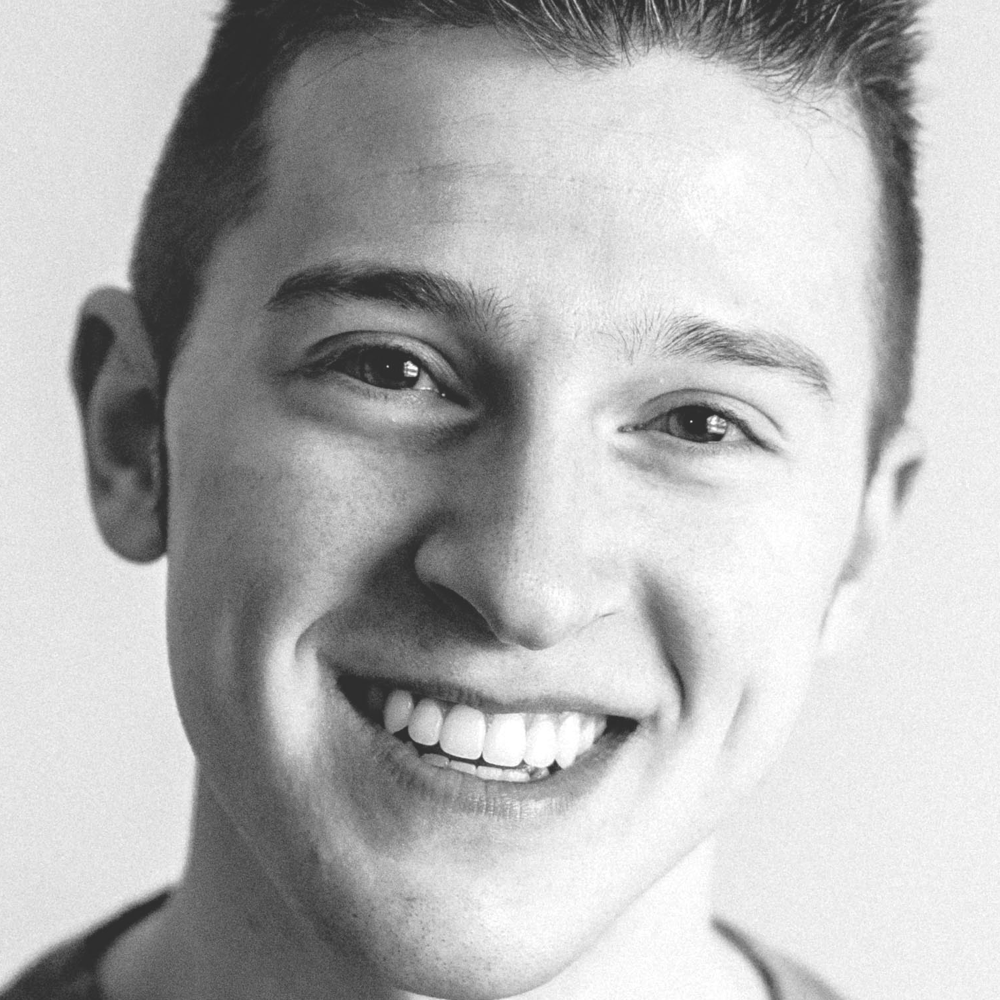 Matt Akins – Medium