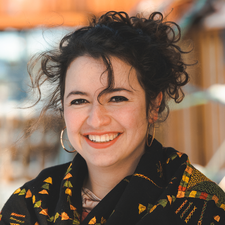 Diana Monsberger – Medium