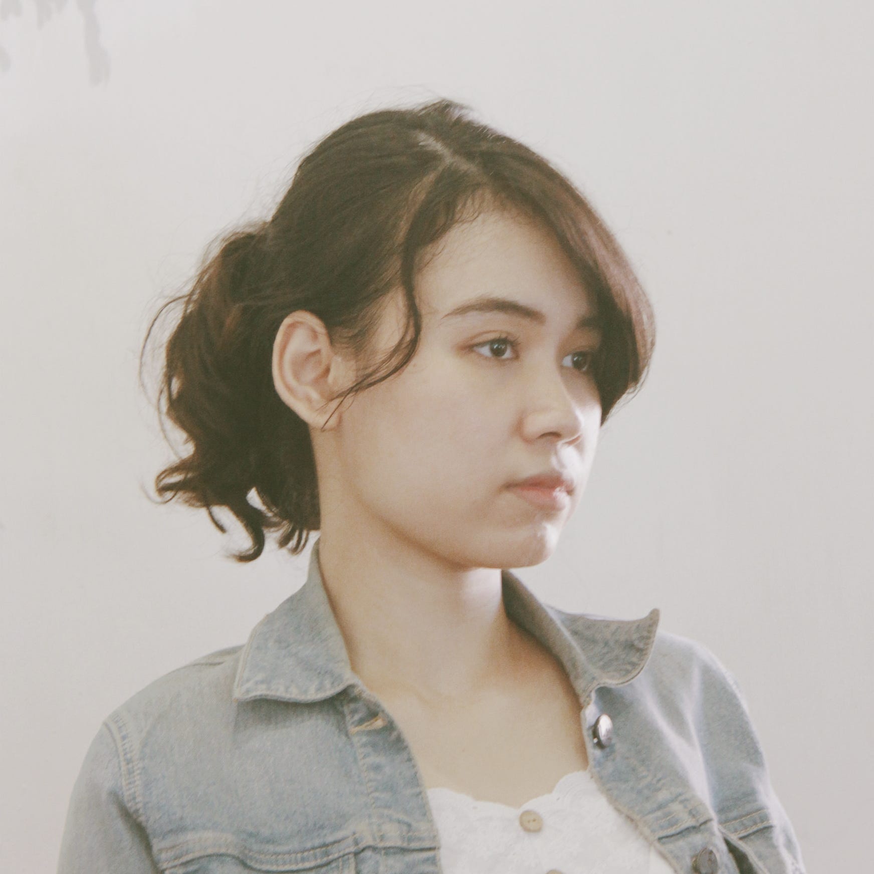 Destria Aryani – Medium