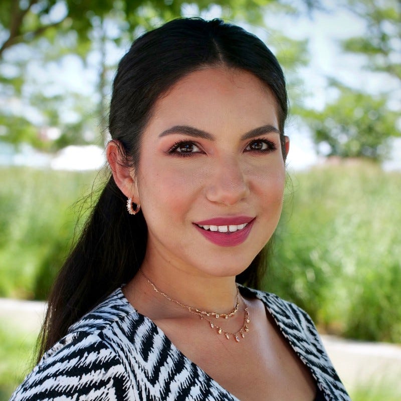 Araceli Gómez-Aldana – Medium