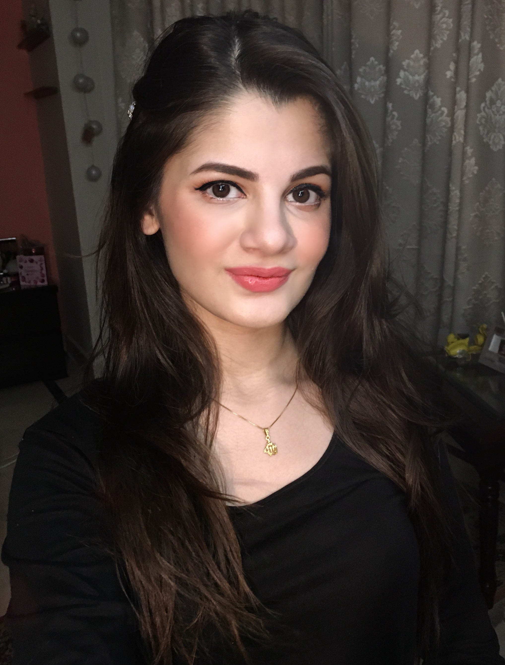 Maheen Chowhan – Medium