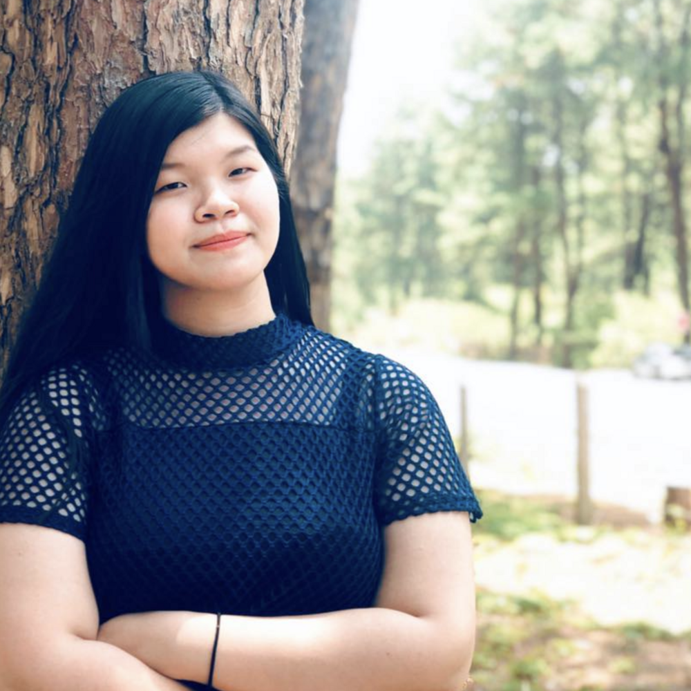 Ei Kyi Phyu Khin – Medium