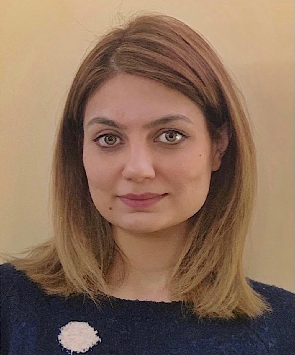 Bush Qureshi – Medium