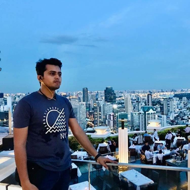 Asfand Yaar Elahi – Medium