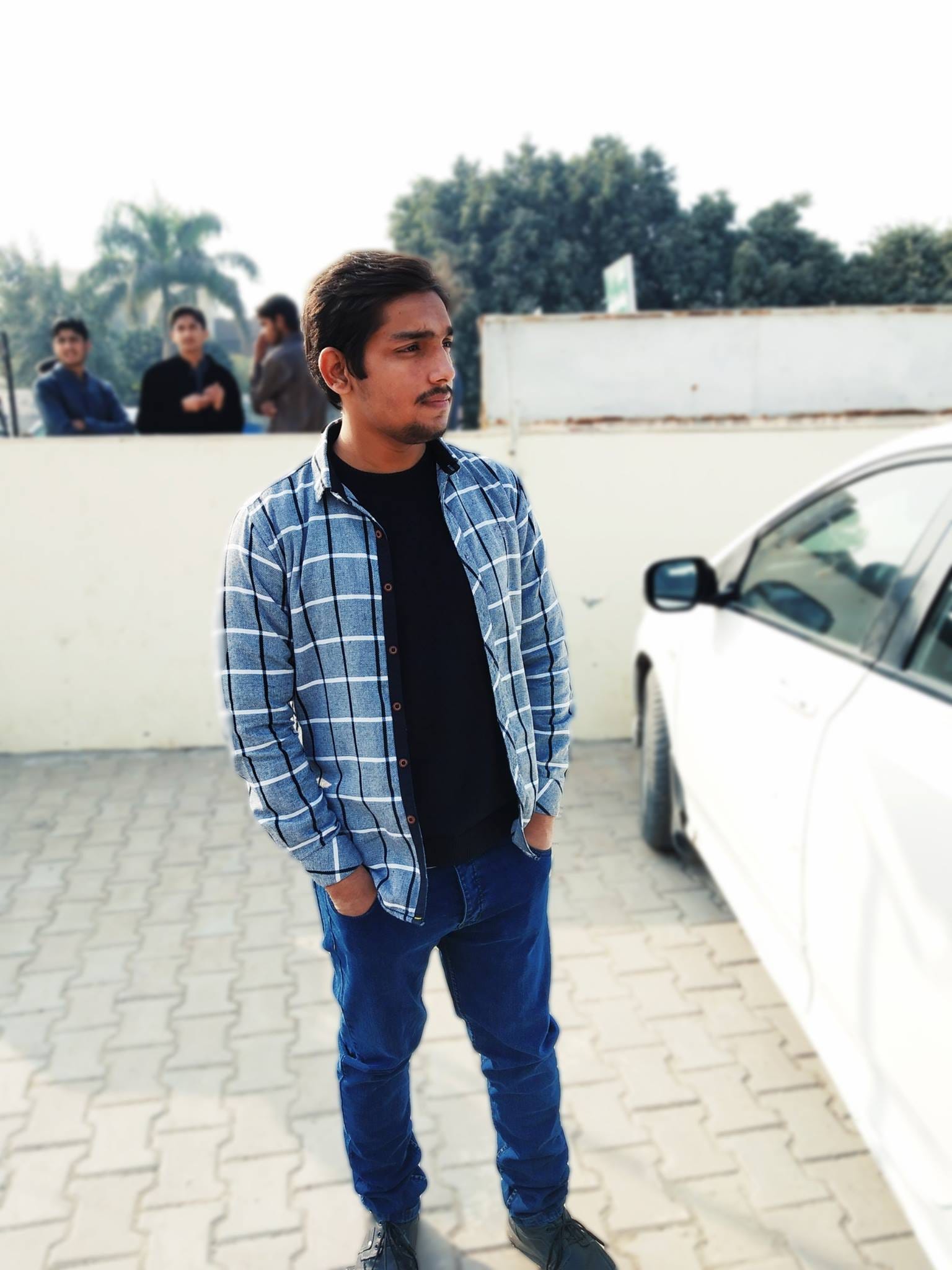 Hamza Hassan – Medium