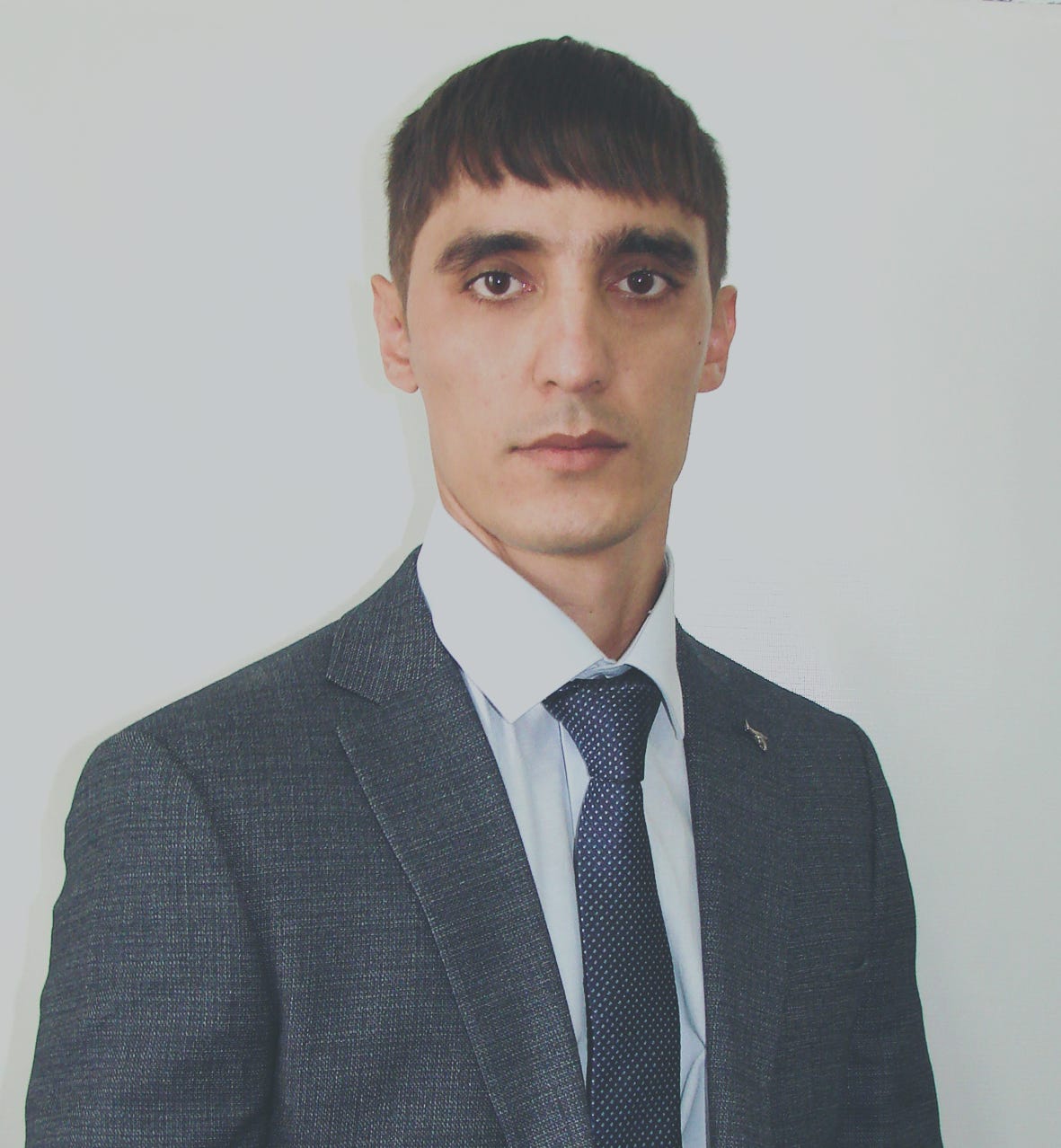 Feruz Rakhimov – Medium