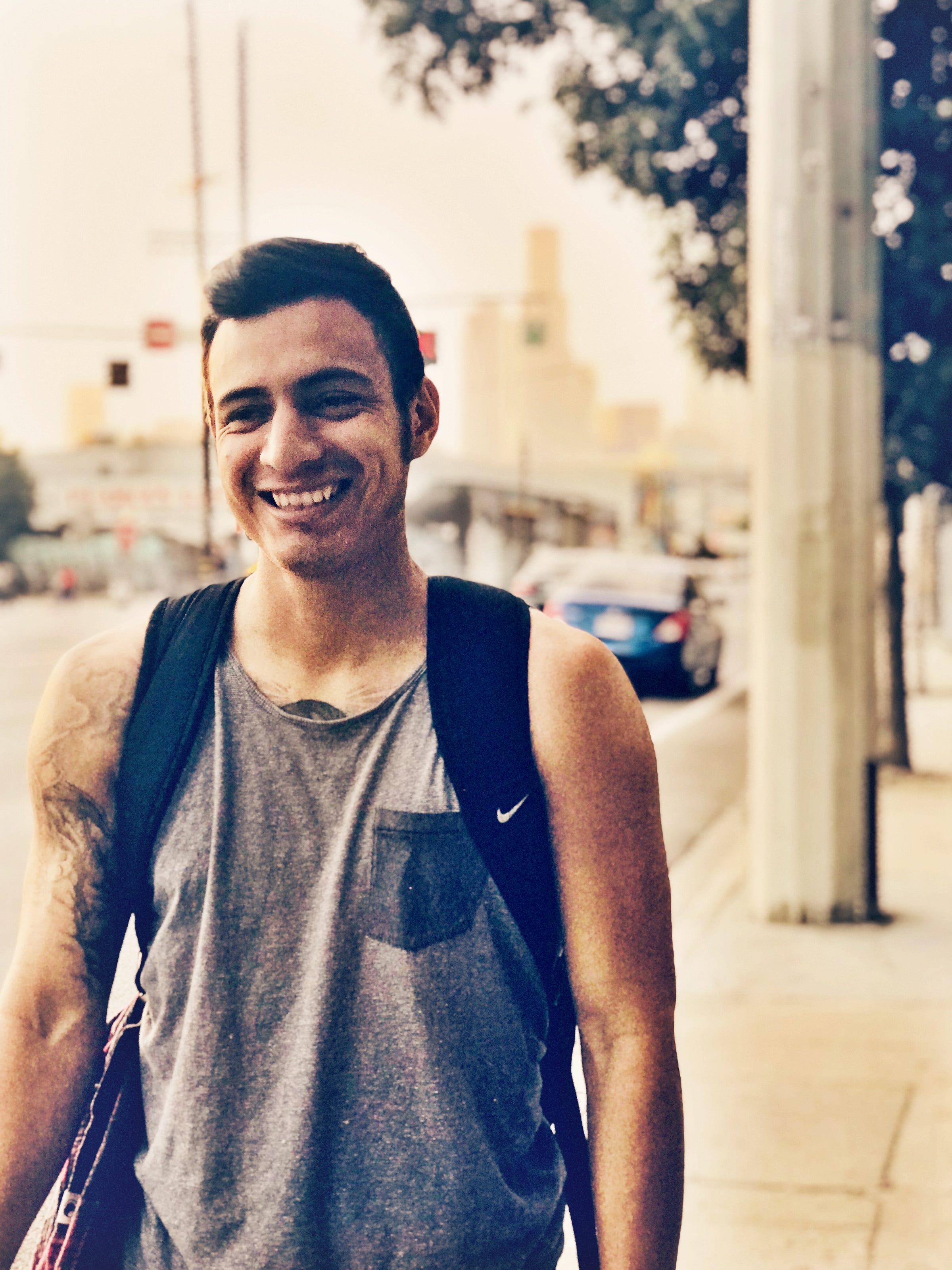 Rene Santos – Medium