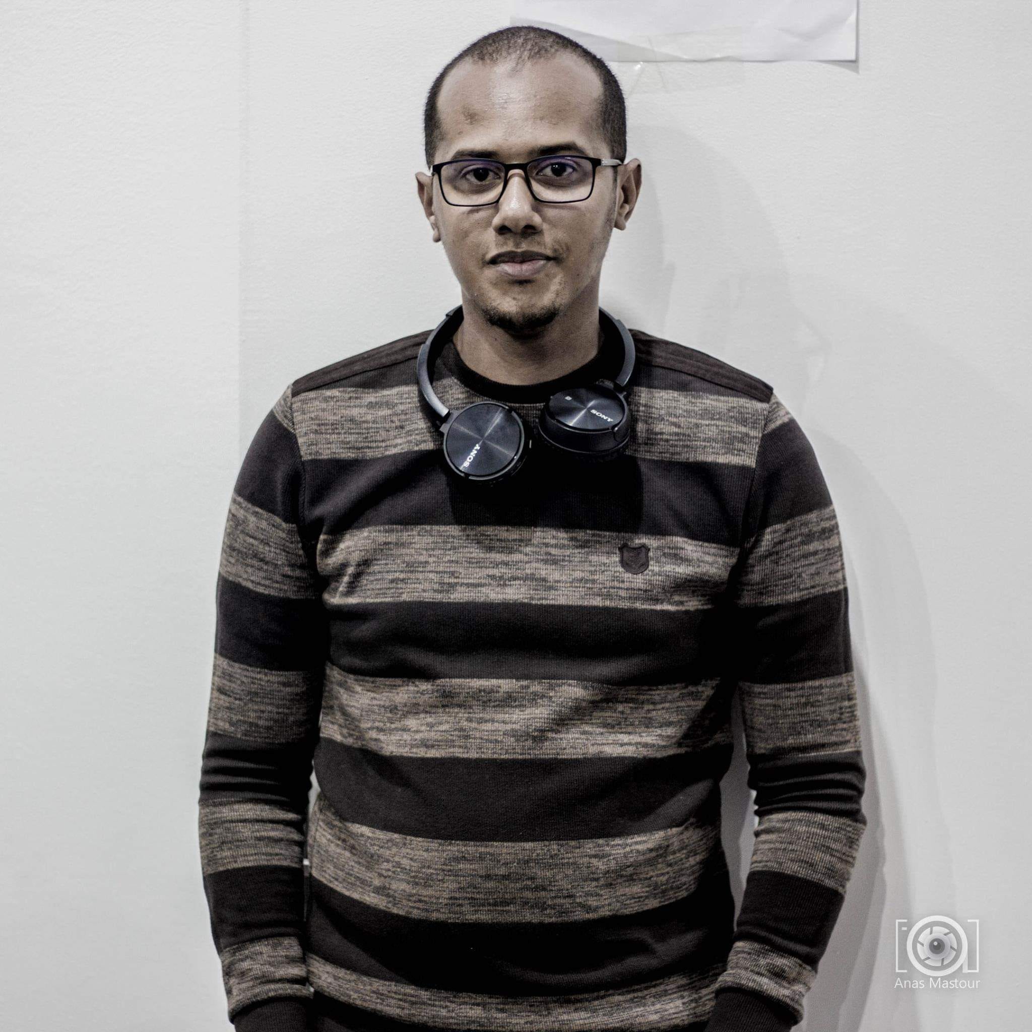 Anas Mastour – Medium