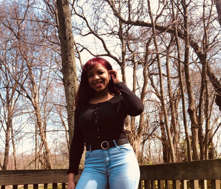 Nia Watson – Medium